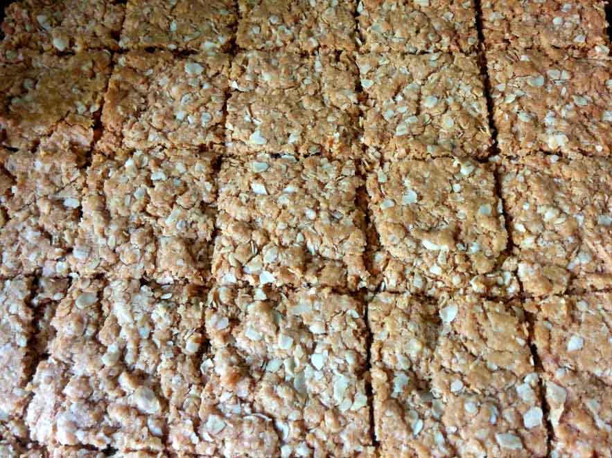 Crunchies (a South African biscuit) | Middle Europe